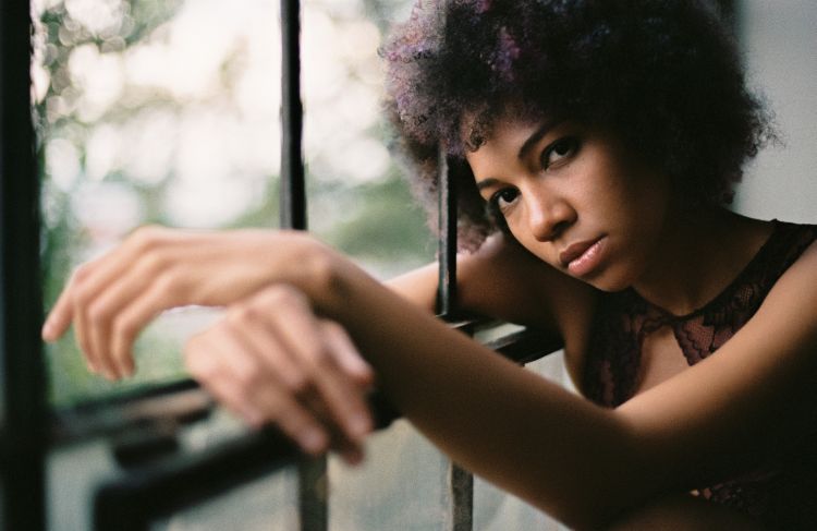 „Durch eine gewisse Intimität und Zerbrechlichkeit im Sound kommt etwas ...