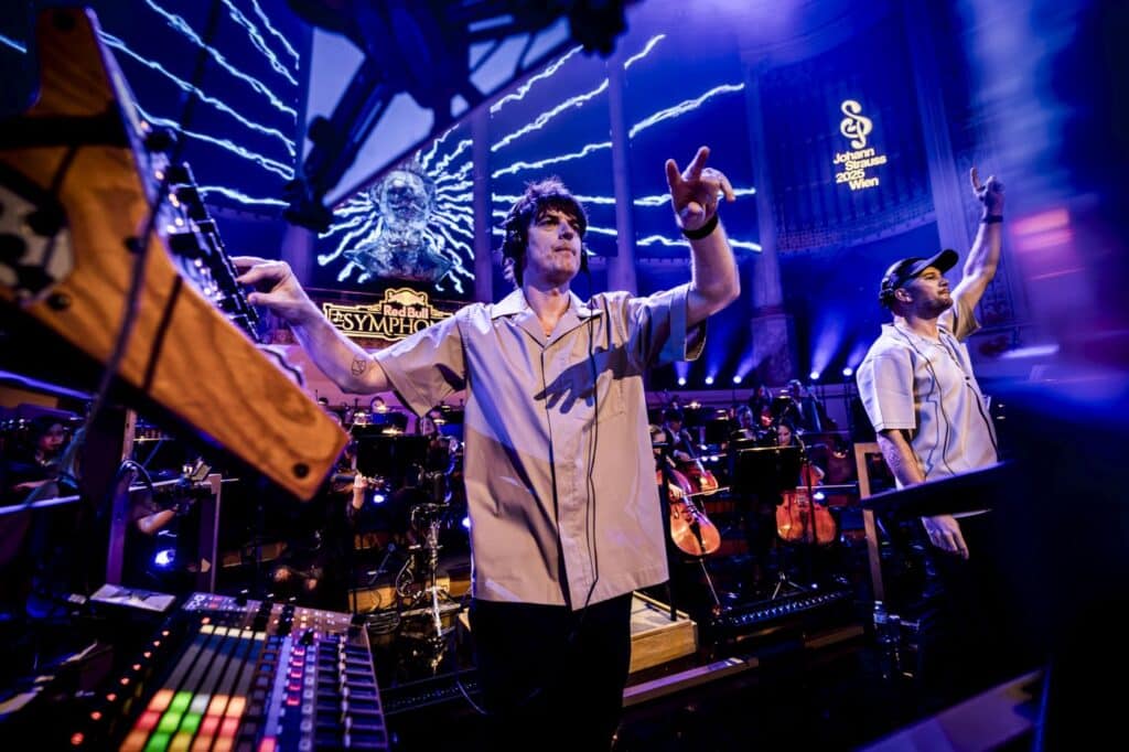 Red Bull Symphonic – Johann Strauss 2025 Edition - mit Camo & Krooked ...